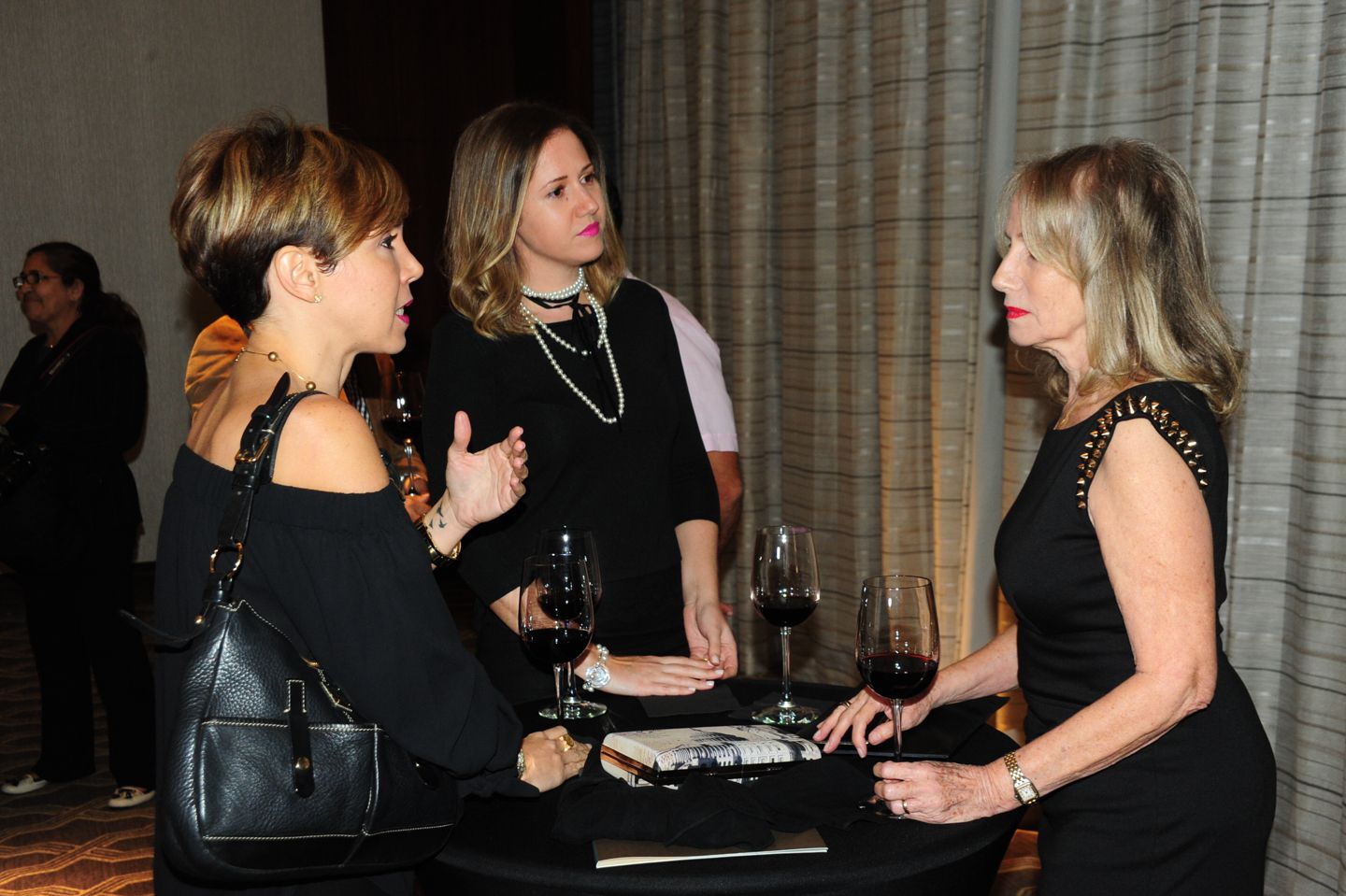 Karla Alonso, Chantall Godina y Tamara Simo - Ritmo Social