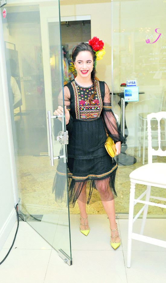 Alis Custodio tras su llegada al evento - Ritmo