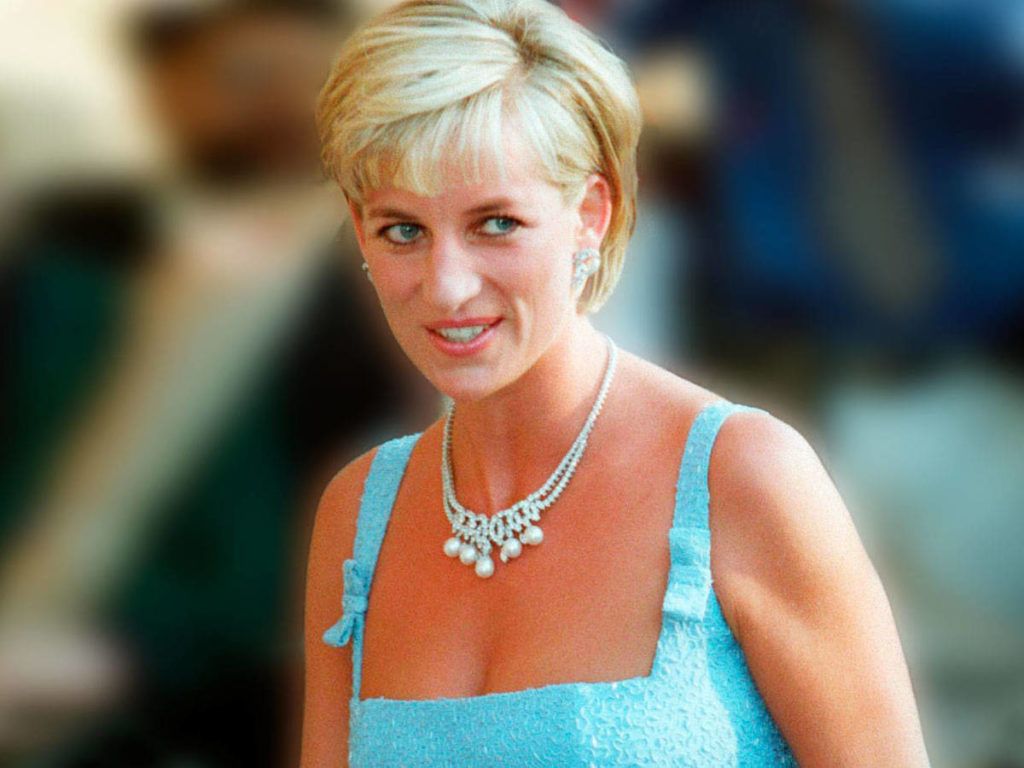 Lady Di continúa presente, esta vez a través de unas cartas