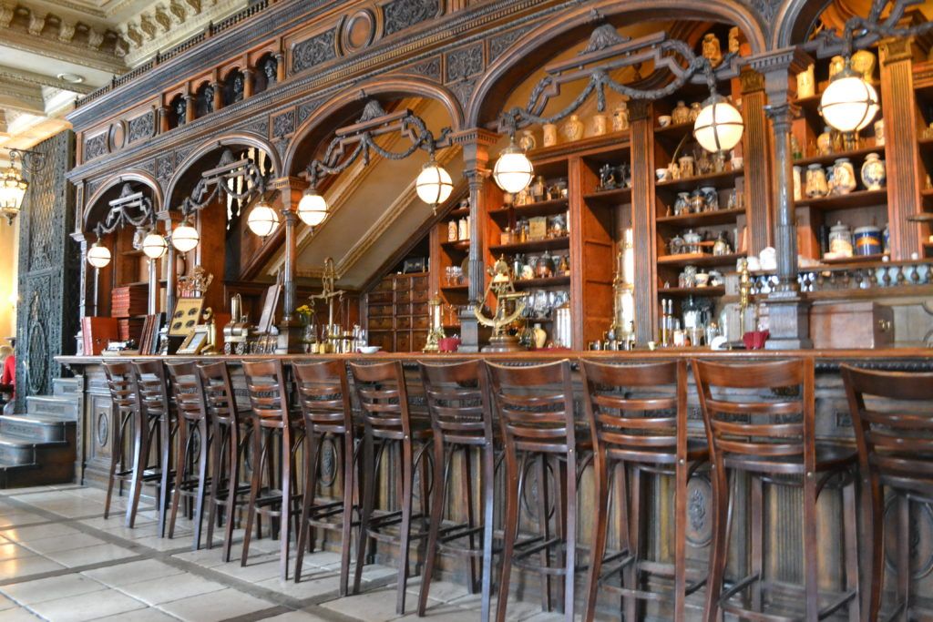 Conoce el origen del café Pushkin en Moscú, Rusia