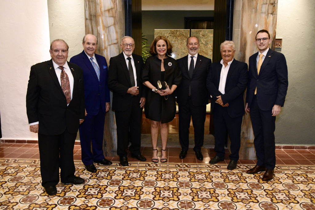 Casa de Italia da la bienvenida - Ritmo