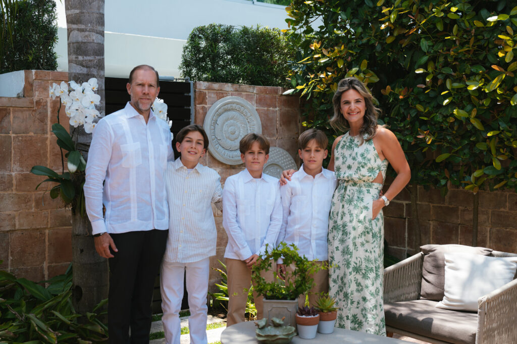 Ana-Amelia-Haché-conjuga-la-maternidadAna Amelia Haché, conjuga la ...